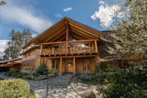 20 Things To Do In Applegate Valley - 2024 - VisitGrantsPass