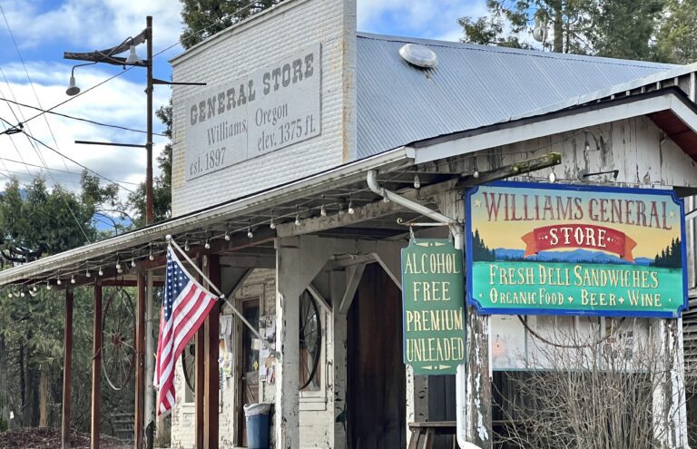 20 Things To Do In Applegate Valley - VisitGrantsPass